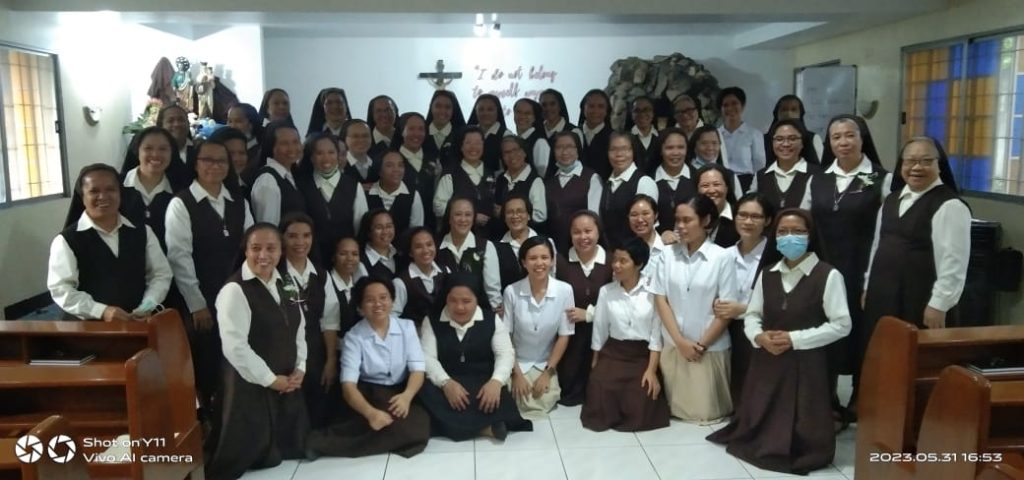 El Carmelo Misionero sigue creciendo..... - Carmelitas Misioneras