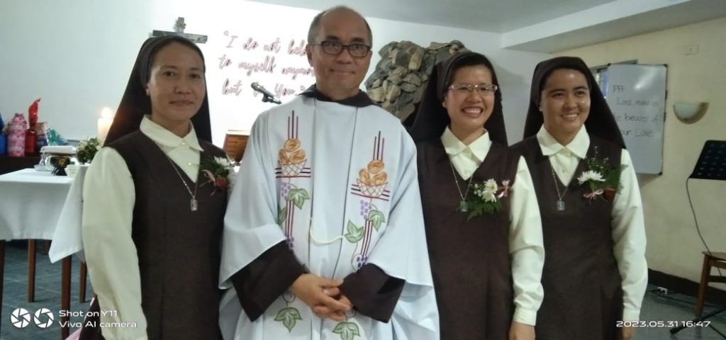 El Carmelo Misionero sigue creciendo..... - Carmelitas Misioneras