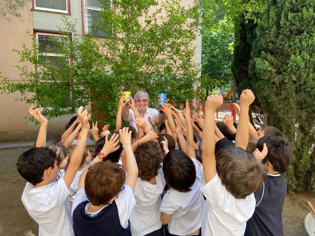 Instituto Mater Carmeli despide Mayo - Carmelitas Misioneras