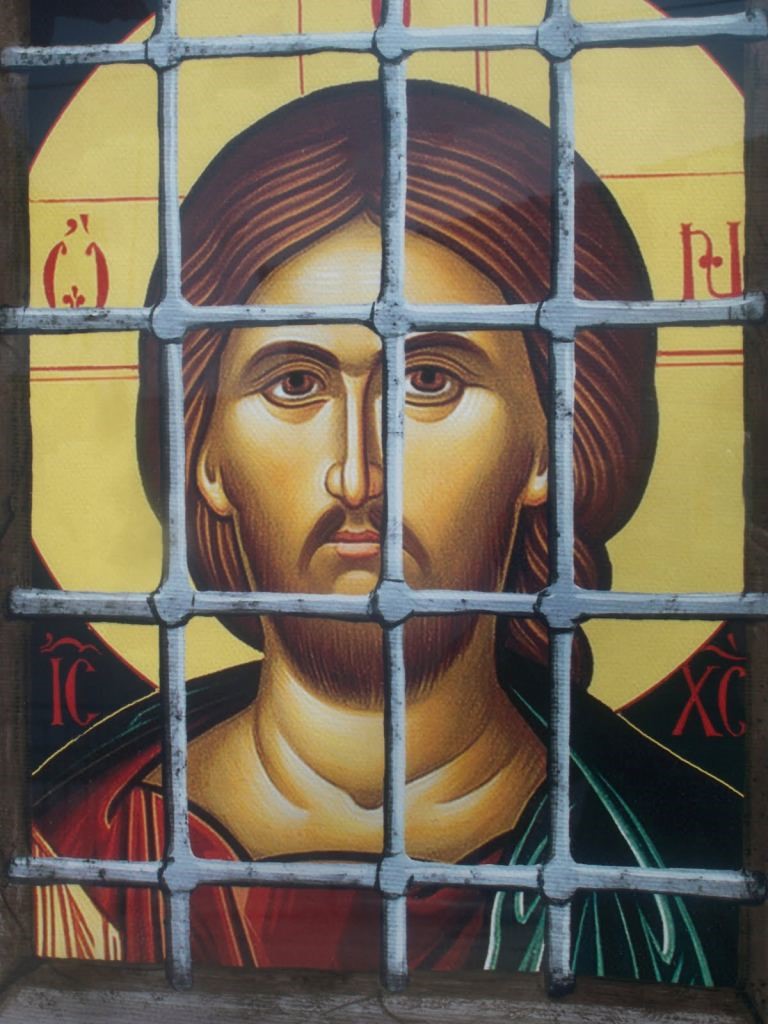 The wounded heart of Jesus. - Carmelite Missionary Sisters